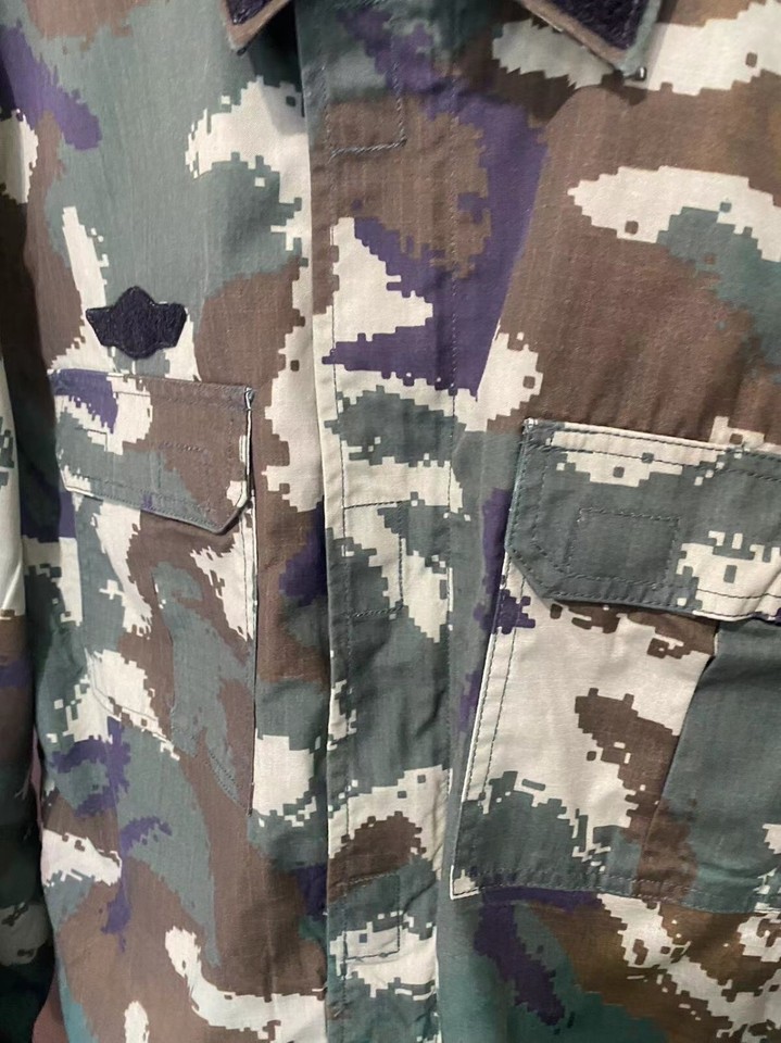 Used China PLA Armed PC 07 Type Pixelate Woodland Camouflage Uniform ...