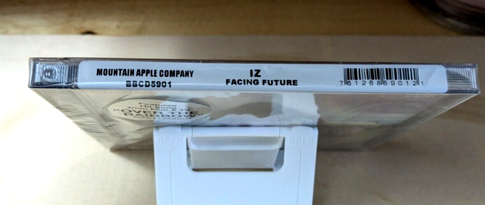 IZ Isreal Kamakawiwo'ole - Facing Future - CD (#135EM) - New & Sealed ...