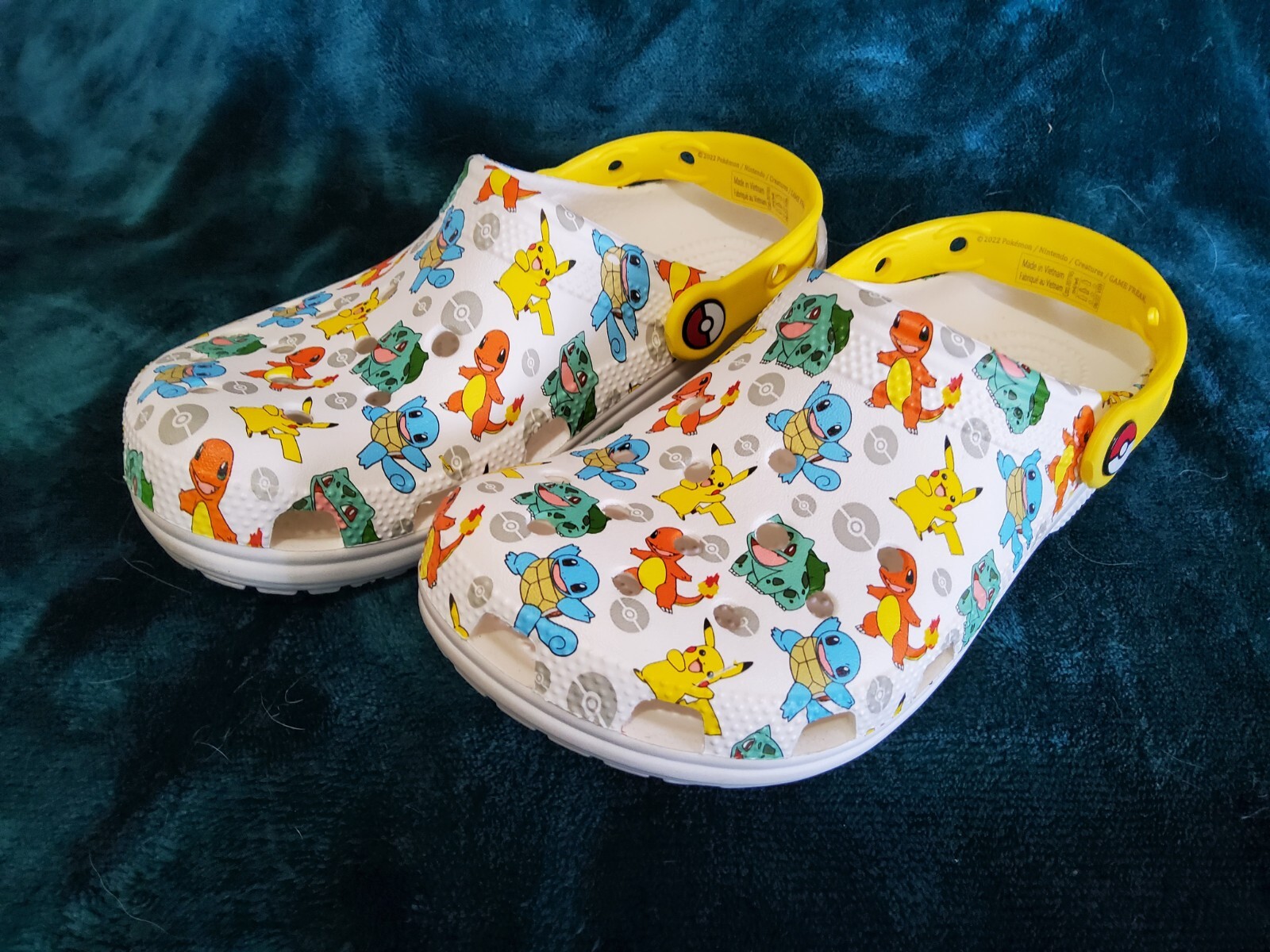 RARE Crocs x Pokemon 2 Classic Clog Pikachu Squirtle … - Gem
