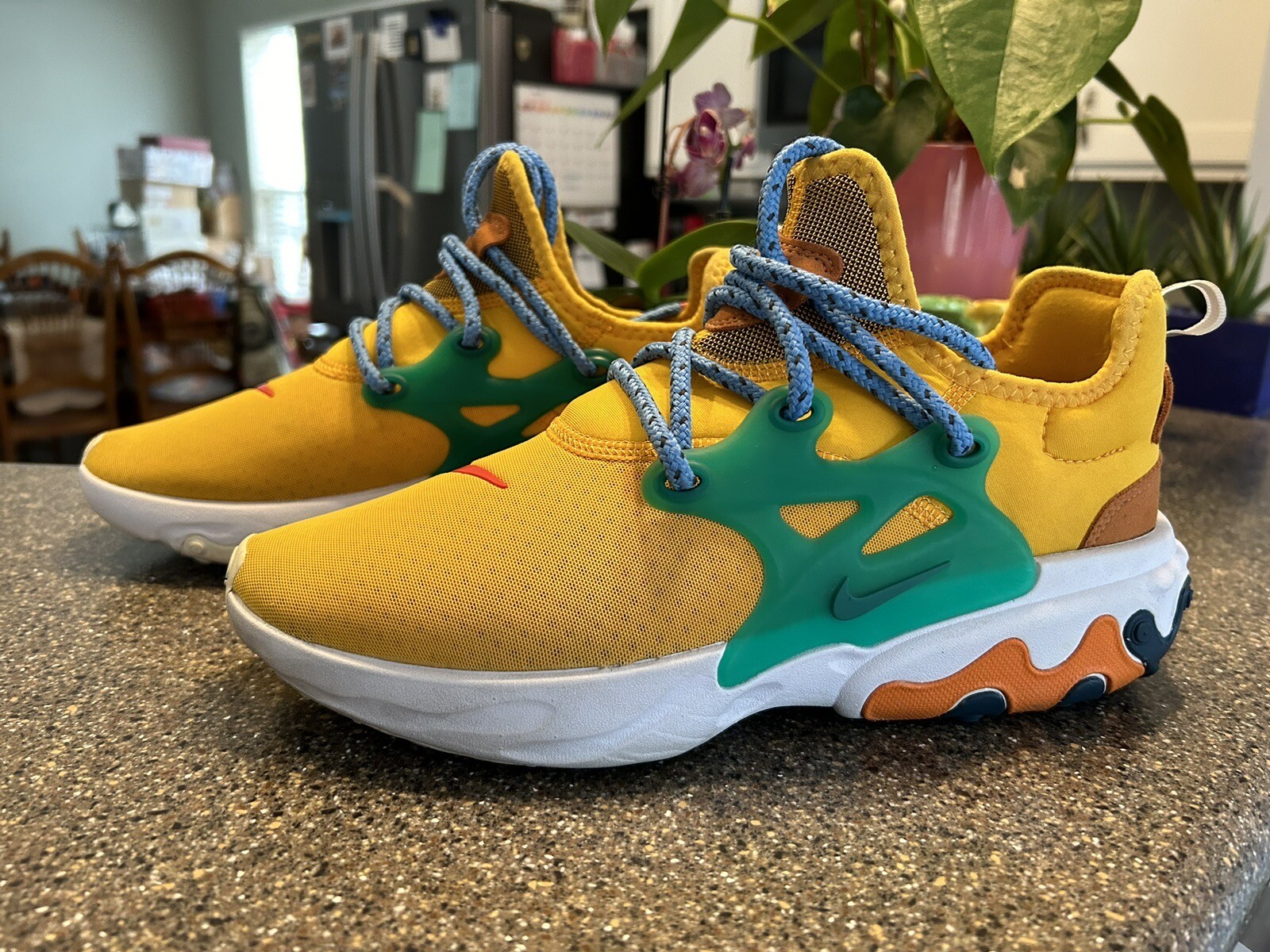 Nike React Presto University Gold. Style Code AV2605-… - Gem