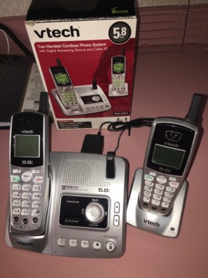 Genuine Vtech (IA5870) 5.8 GHz Digital Answering System & Two Handset ...