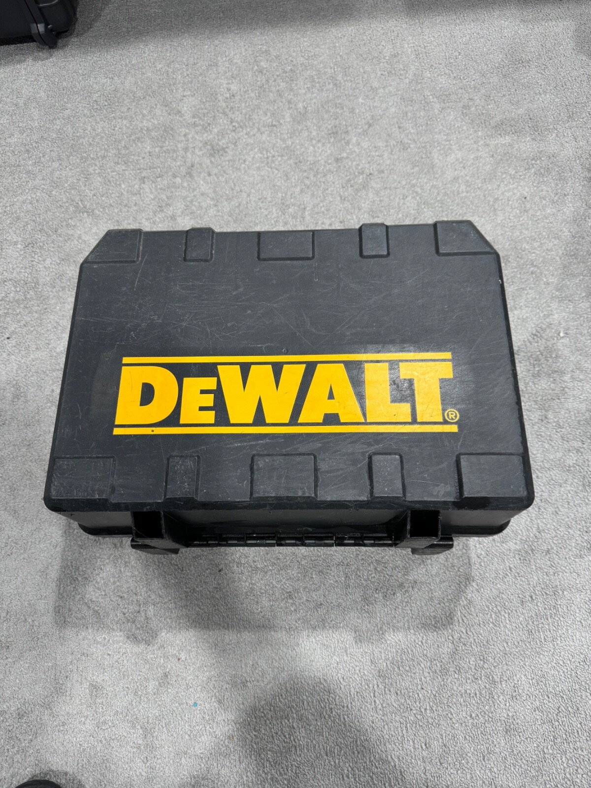 DEWALT DC390 6-1/2-Inch 18-Volt Cordless Circular Saw with case - NO ...