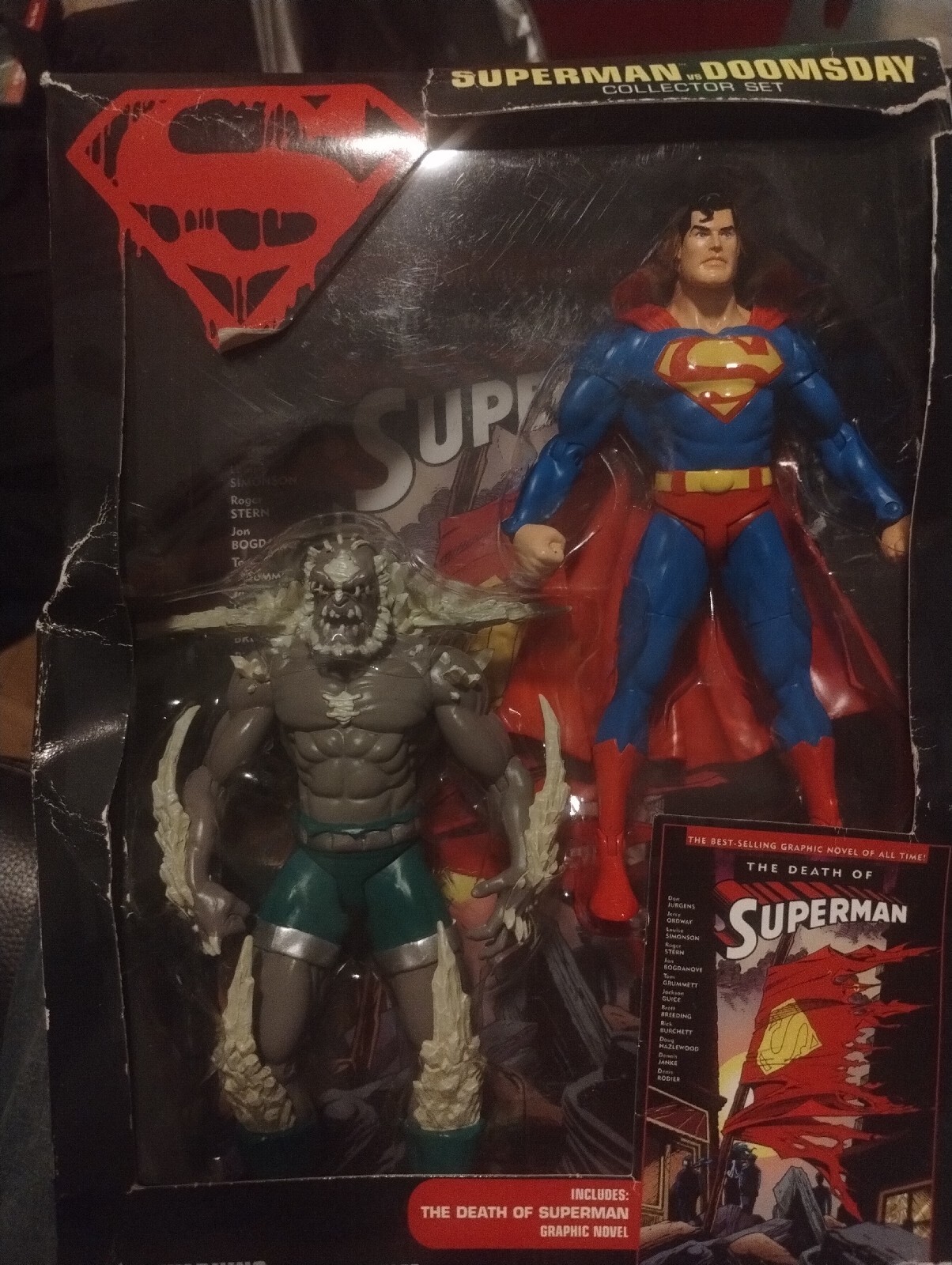 DC Direct Death of Superman VS Doomsday Figure Collector Set Comic TP ...