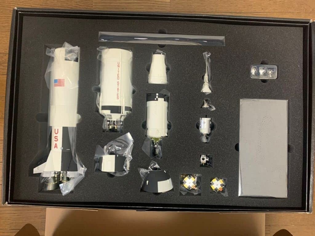 Otona no Chogokin Apollo 11 & Saturn V Launch Vehicle 1/144 Die-cast ...