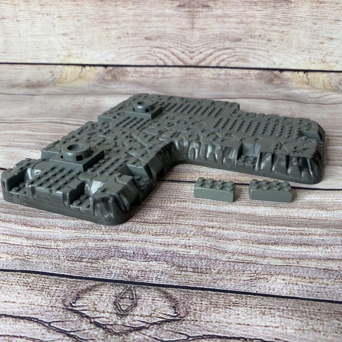 Mega Bloks Dragons Fire And Ice Dragon Mountain