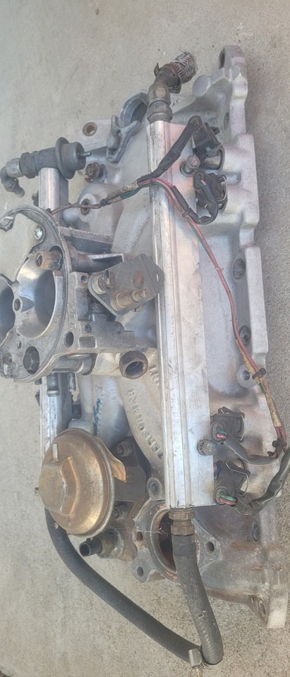Edelbrock Performer TBI Intake Manifold 3502 With Throttle Body And ...