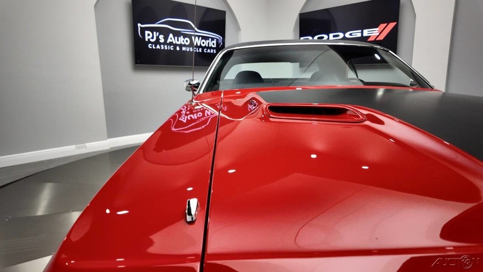 1972 Dodge Challenger 440 V8, Posi Rear End, Real FE5 Bright Red Car ...
