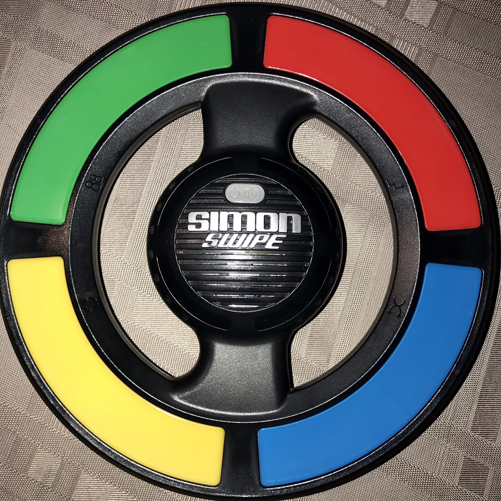 Simon Says Swipe Electronic Handheld Memory Game Toy Hasbro 2013 Tested ...