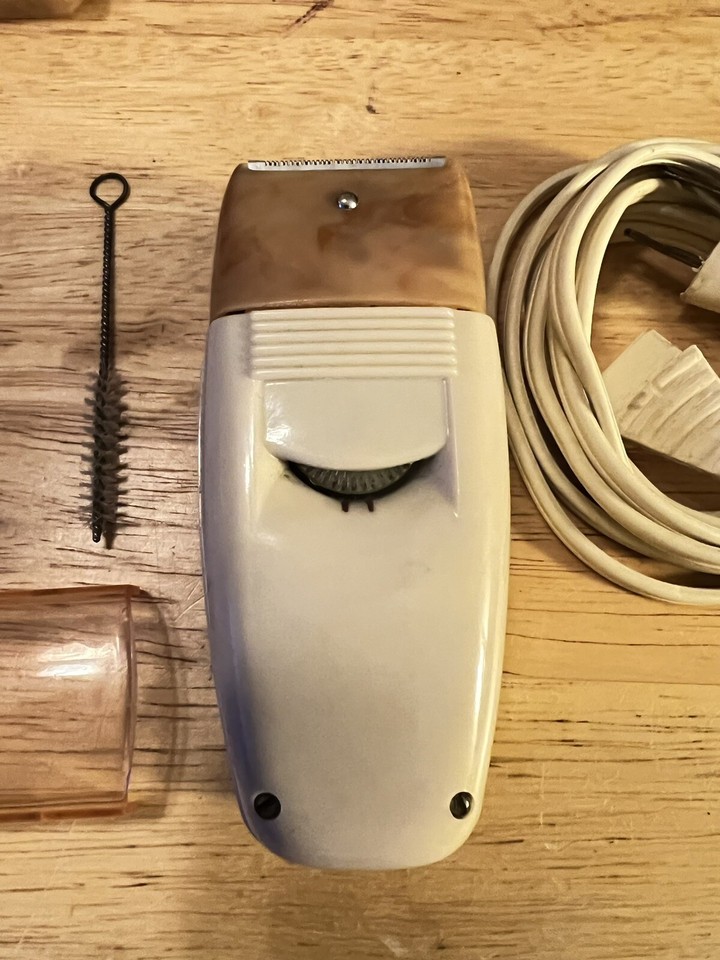 Vintage 1950’s Remington Contour Electric Working Shaver in the Box. | eBay