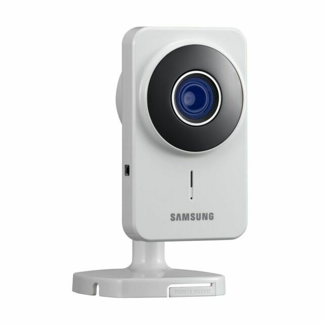 Samsung SmartCam Wireless Day Night Video Monitoring IP Camera With Wi ...