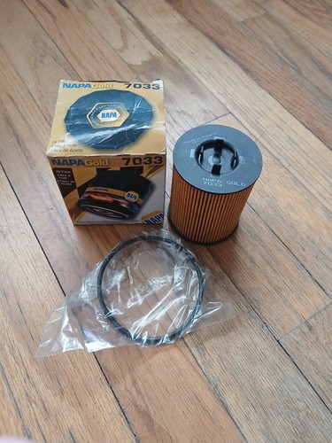 NAPA GOLD 7033 Engine Oil Filter GM 21018826 90536362 9118851 9192426 ...