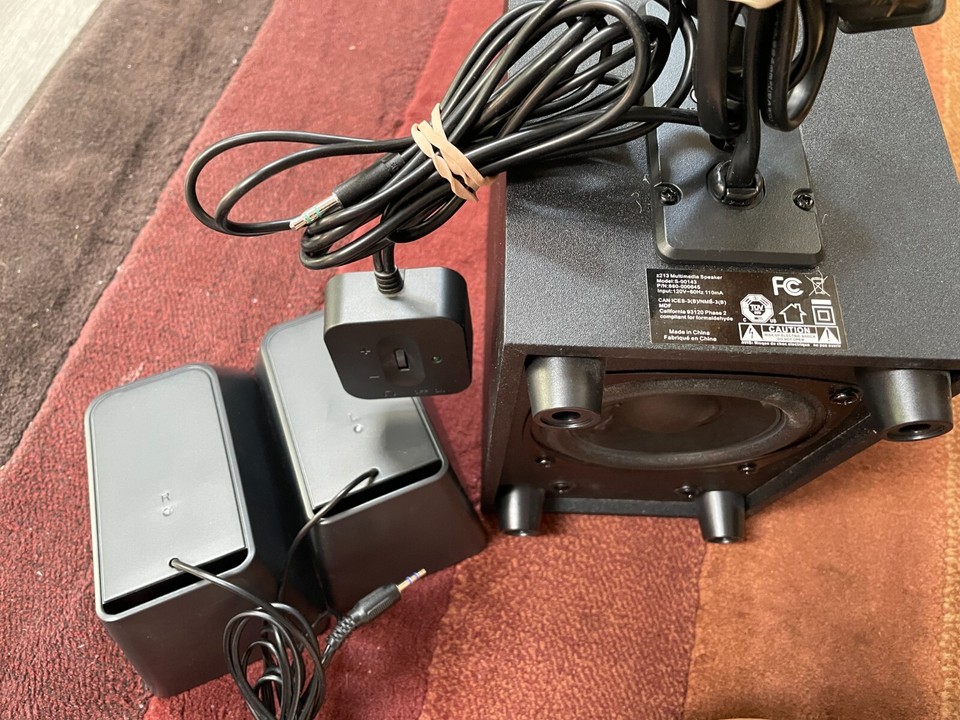 Logitech Z213 Model S-00143 Black Compact 2.1 Multimedia Speaker System ...