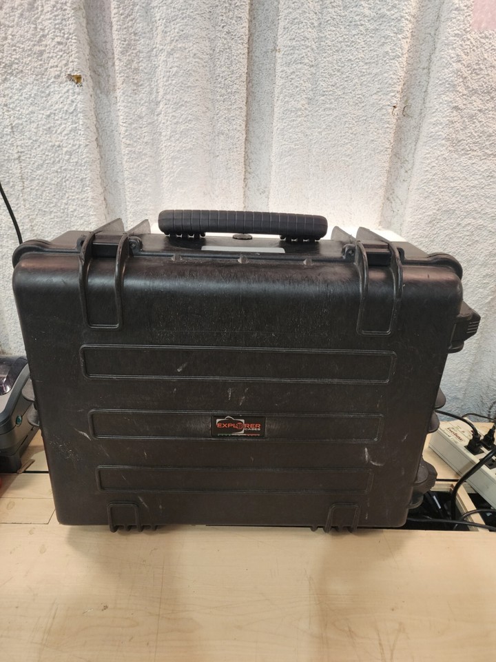 Rohde & Schwarz PR100 Portable Monitoring Receiver 9kHz-7.5GHz Options ...