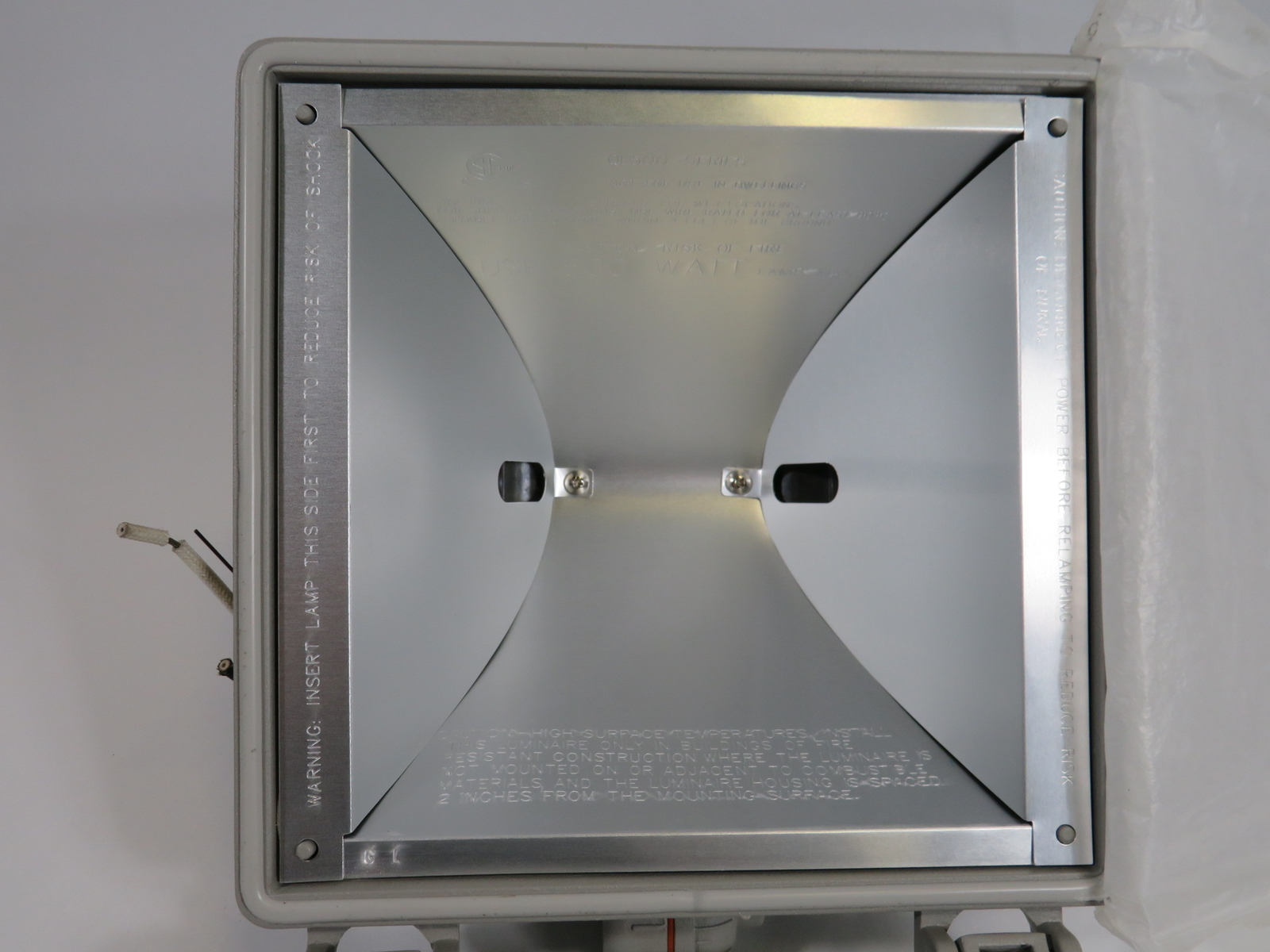 Hubbell Killark QL-500K 500W Quartz Flood Light No Lamp COSMETIC DMG ...