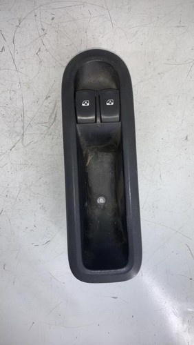 Interrupteur de leve vitre avant gauche RENAULT CLIO 3 8200214939 | eBay