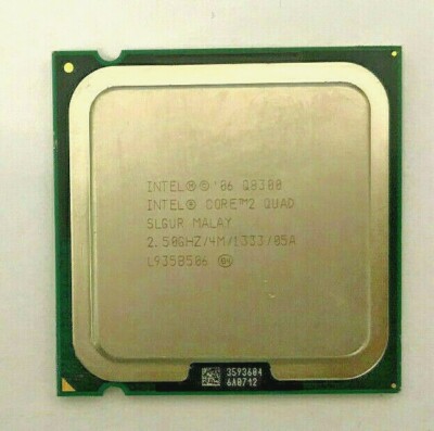 Intel Core 2 Quad Q8300 SLGUR - 2,50GHz /4M /1333 /05A - Sockel 775 #18 ...