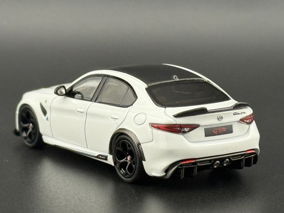 BBR Models Alfa Romeo Giulia GTA – White 1/64 | eBay