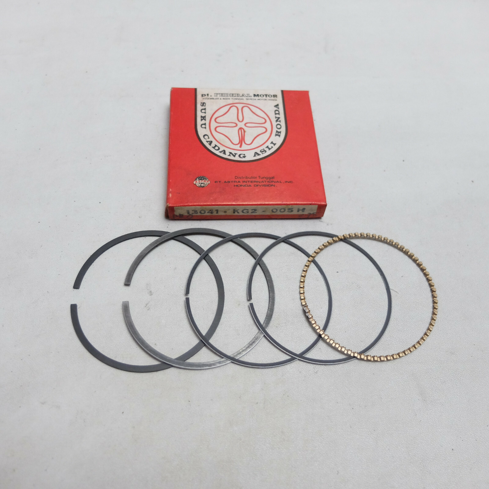 Honda GL145 HAWK 145 TYPE II 1983 Anello Piston Over Size 0.75 NOS ...