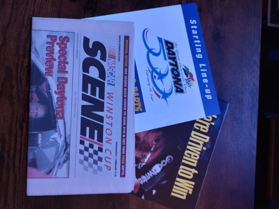 Daytona 500 Feb 18, 2001 Official Souvenir Program Dale Earnhardt | eBay