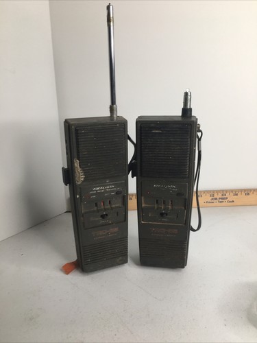 Vtg REALISTIC 3-CHANNEL 300mW WALKIE TALKIE RADIO TRC-85 Transceiver ...