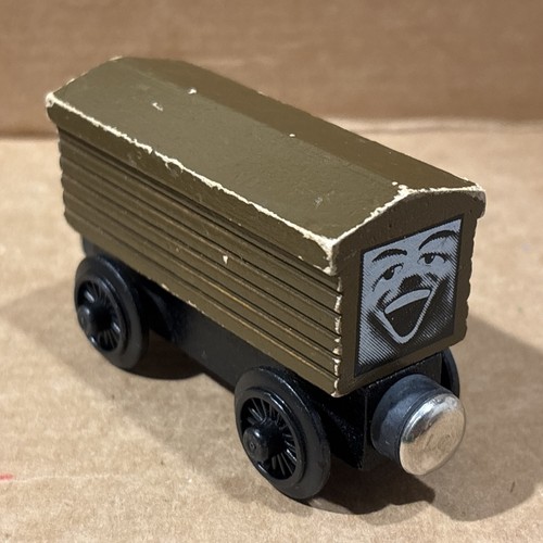 TROUBLESOME BRAKEVAN Brown Roof - THOMAS & FRIENDS WOODEN RAILWAY 1st ...