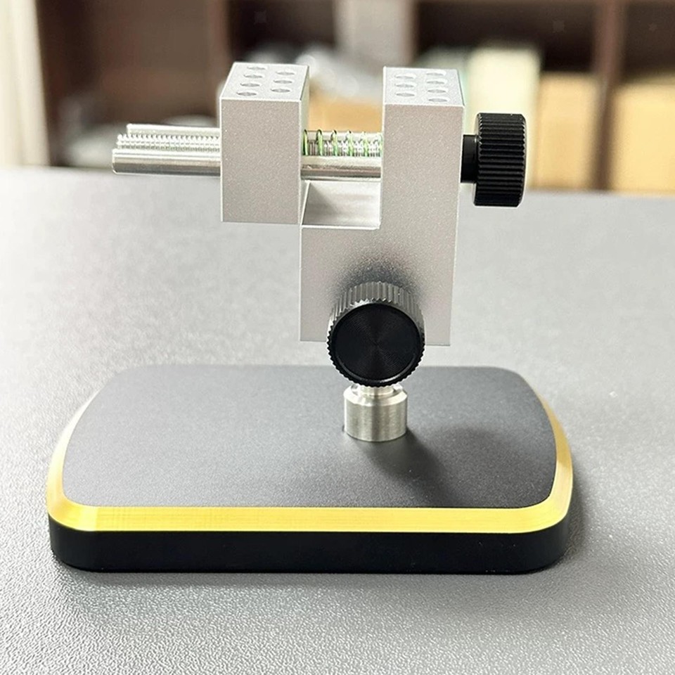 Mini Bench Vise Small Table Top Clamp for Carving Hobby Figure Painting ...