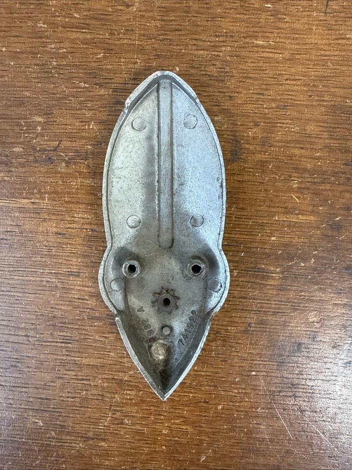 1934 1935 1936 PLYMOUTH RADIATOR BADGE EMBLEM ORNAMENT PLATE CLOSED ...
