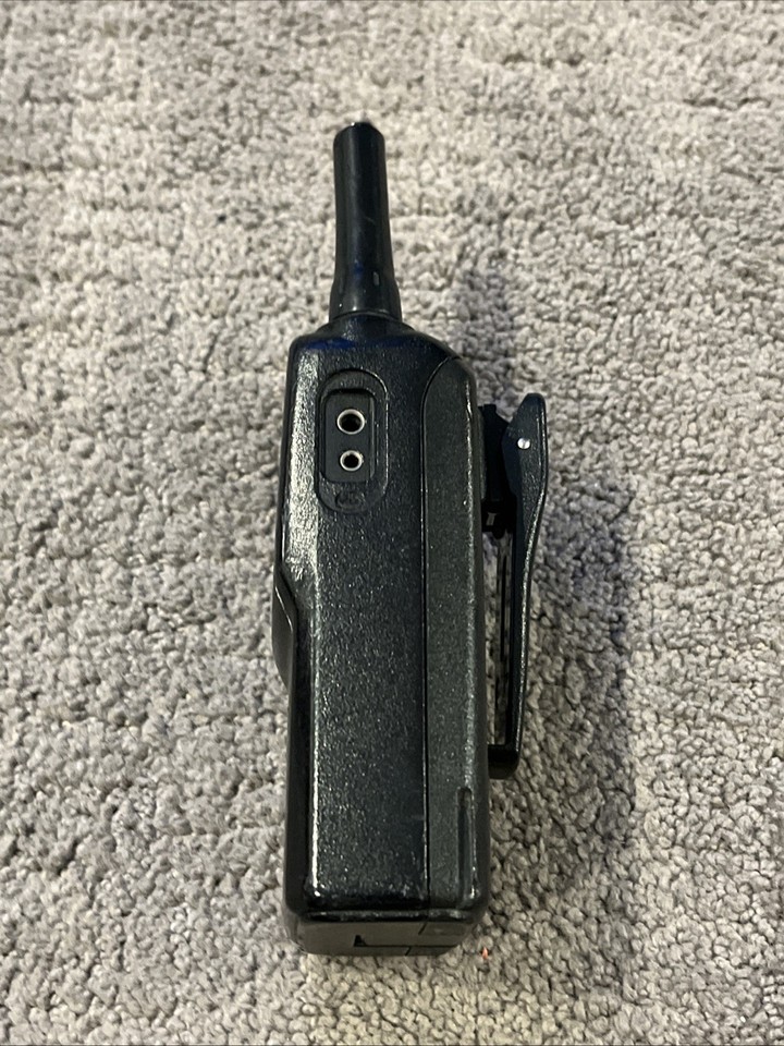 Motorola BearCom BC130 UHF Two Way Radio Walkie Talkie AAH84RCJ8AA2AN ...