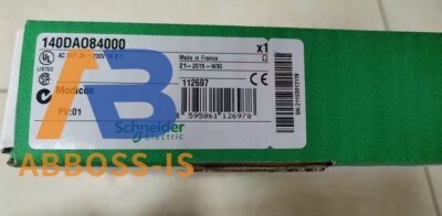 NEW SCHNEIDER 140DAO84000 AC Output Module | eBay