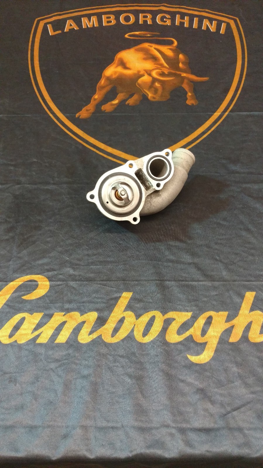 LAMBORGHINI AVENTADOR LP700 PASSENGER WATER COOLER THERMOSTAT RADIATOR ...