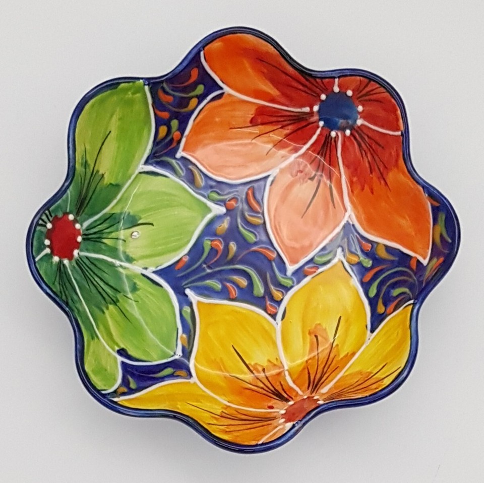Round Wavy Edged Spanish Bowl 19 cm x 5 cm Spanish Handmade Ceramic ...