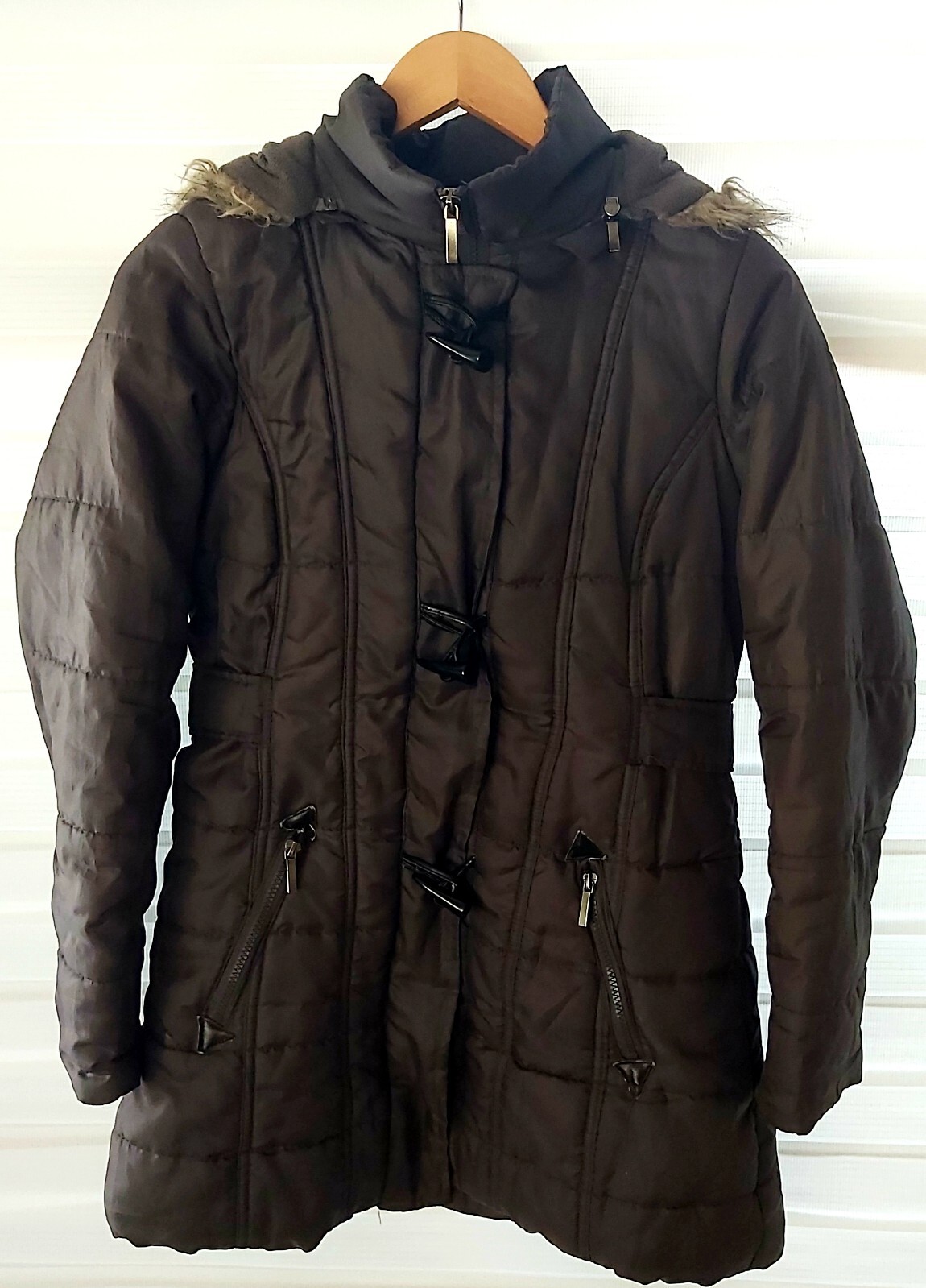 Woman's YOKI Coat with Faux Fur Trim Hood Grey W Back… - Gem