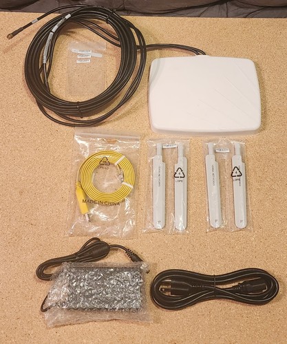 Versa Networks CSG750-2LA Cloud-Managed Router, SD-WAN and Firewall ...