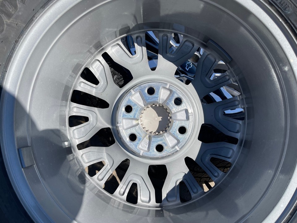 20" Chevy Silverado Z71 GMC Sierra Canyon OEM wheels rims 2024 2025 ...