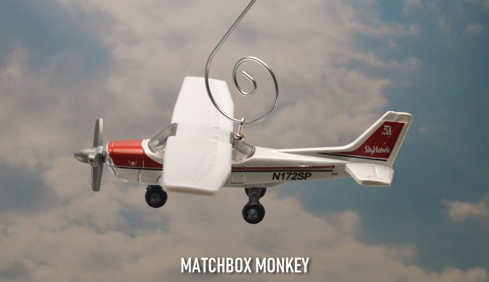 Cessna 172 Skyhawk Christmas Ornament Single Prop Airplane Aircraft ...