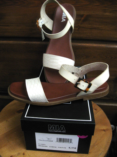 New in Box MIA Ankle Strap Flat Sandals in size 8.5 | eBay
