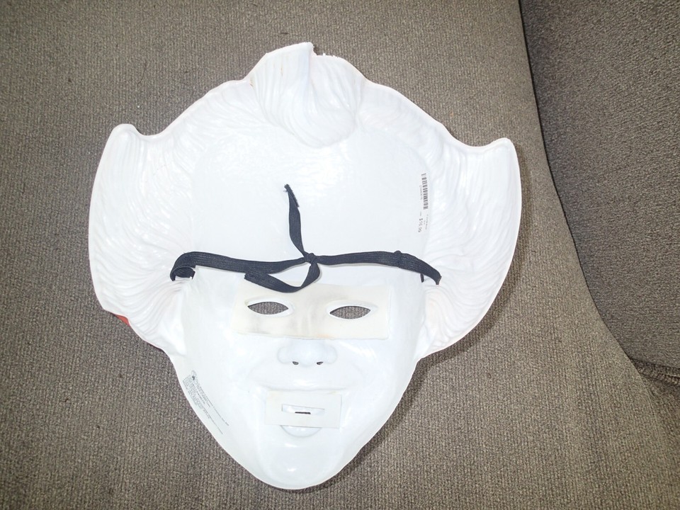 Pennywise IT Movie Hard Plastic Mask Rubie's Costume Official Halloween ...