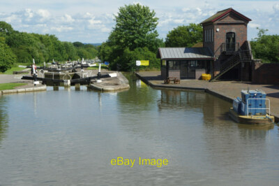 Photo 6x4 Hatton Locks The 21 locks at Hatton are a daunting prospect ...