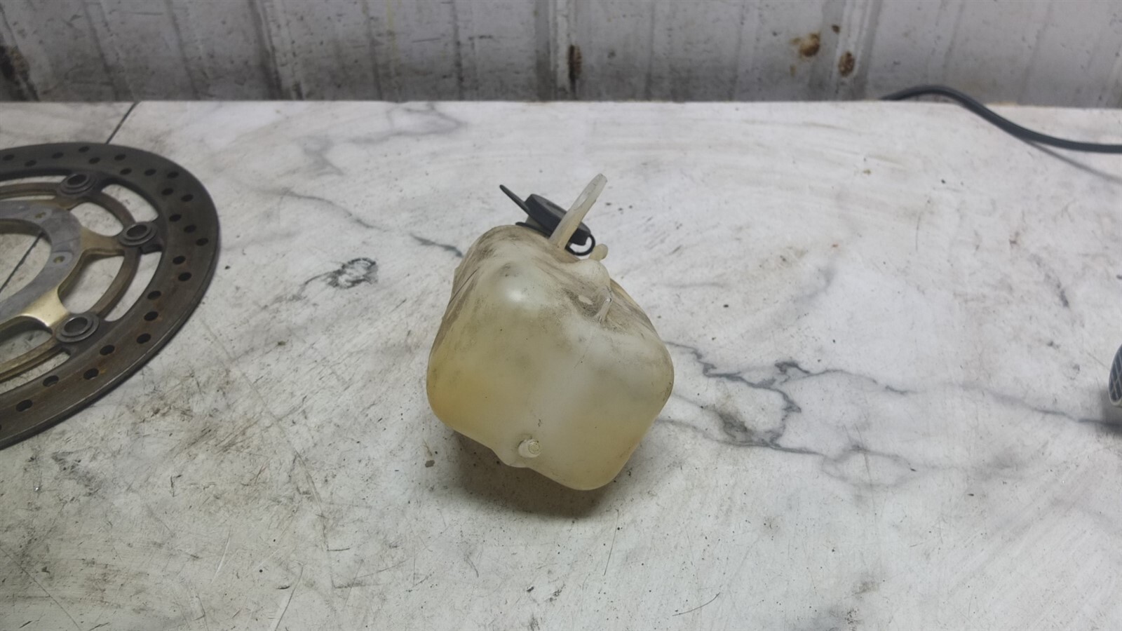 04 Honda CBR 600 CBR600 F4i CBR600F4 Water Cooling Coolant Tank ...