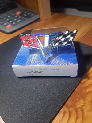 GM#3840318 1964-1967 Chevrolet Front Emblem | eBay