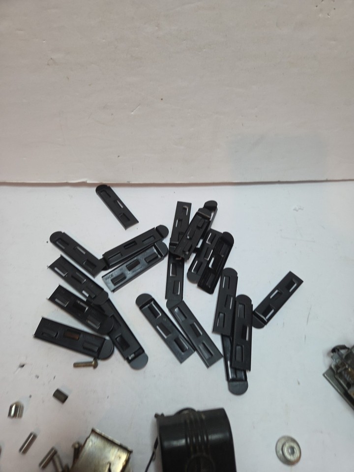 Lionel Bells Milk Car Parts Wheels Misc. O Gauge Parts Or Repair A50 | eBay