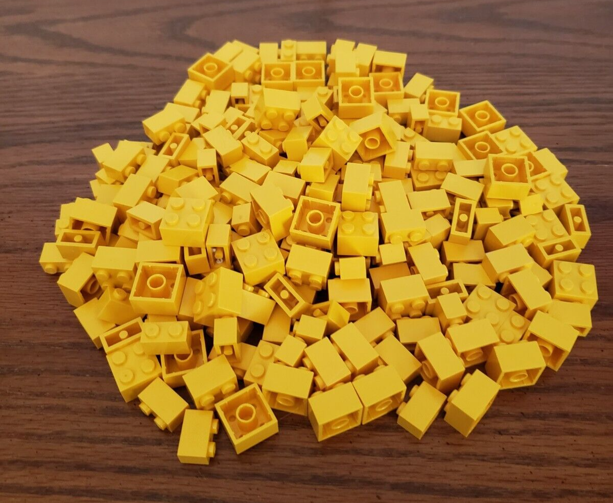 LEGO YELLOW BRCKS 2X2 1X2 LOT OF 240 | eBay