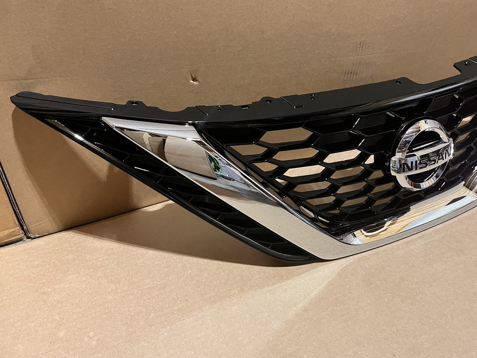 NEW for 2016-2019 NISSAN SENTRA Front Bumper Upper Grille ASSEMBLY w ...