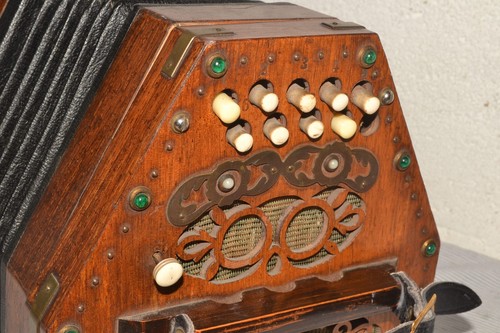 Antique Vtg Fancy Ornate Scroll Wood Wooden Concertina 21 Button ...
