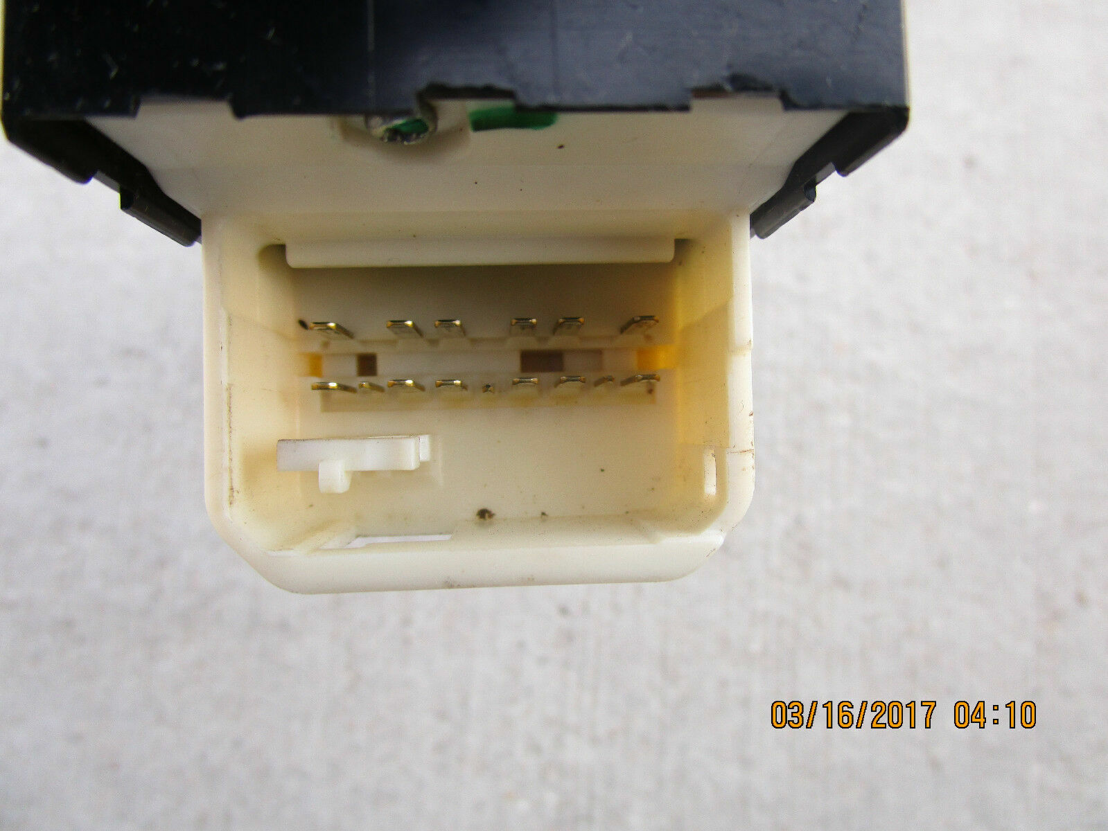 07 - 11 TOYOTA VITZ 4D RHD FRONT DRIVER RIGHT SIDE MASTER POWER WINDOW ...