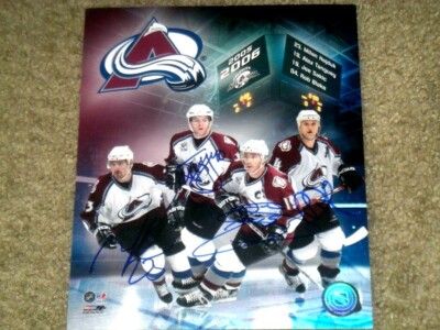 Colorado Avalanche 2005-06 Autographed 8x10 Photo Sakic,Tanguay,Hejduk ...