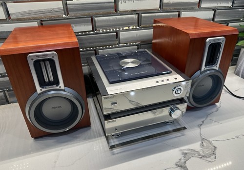 Philips MCD702 Micro Theatre System DVD CD FM Tuner Amplifier W/Amp ...