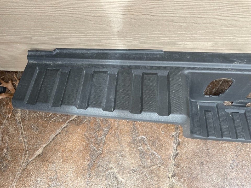 2015 - 2022 GMC Canyon Rear Bumper Step Pad #22890958 OEM | eBay