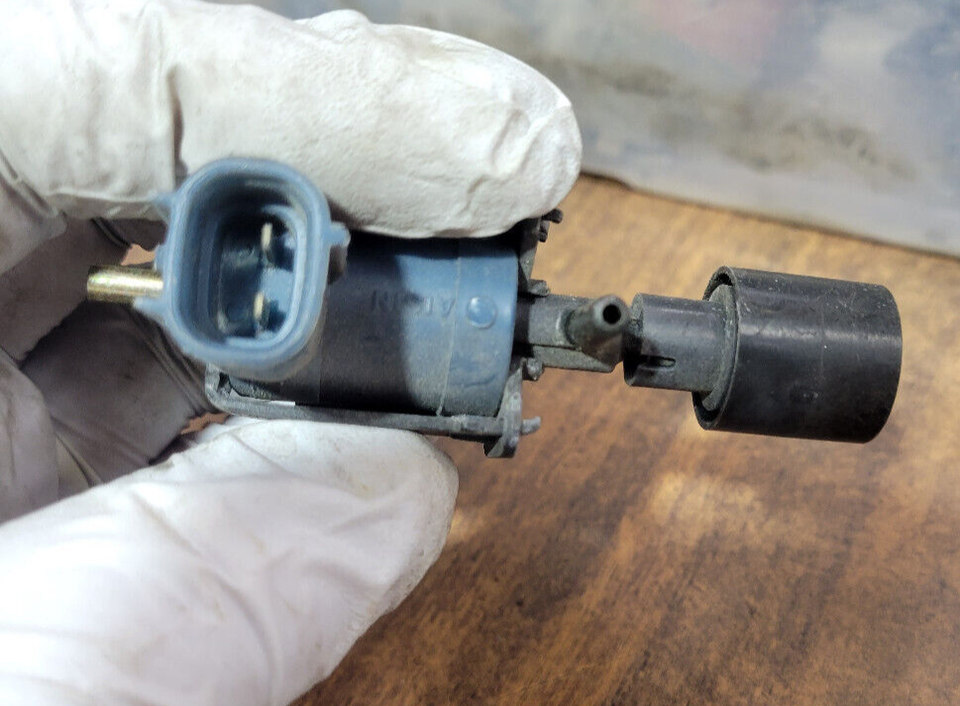 1993-96 LEXUS TOYOTA CAMRY AVALON GENUINE VACUUM SWITCH VALVE VSV ...