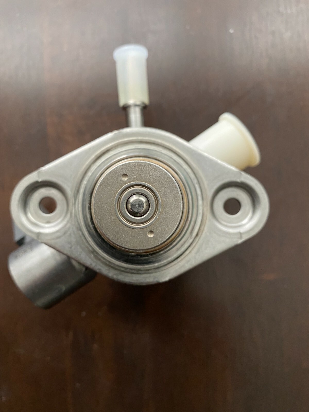 Genuine Bosch Direct Injection High Pressure Fuel Pump Porsche Macan ...